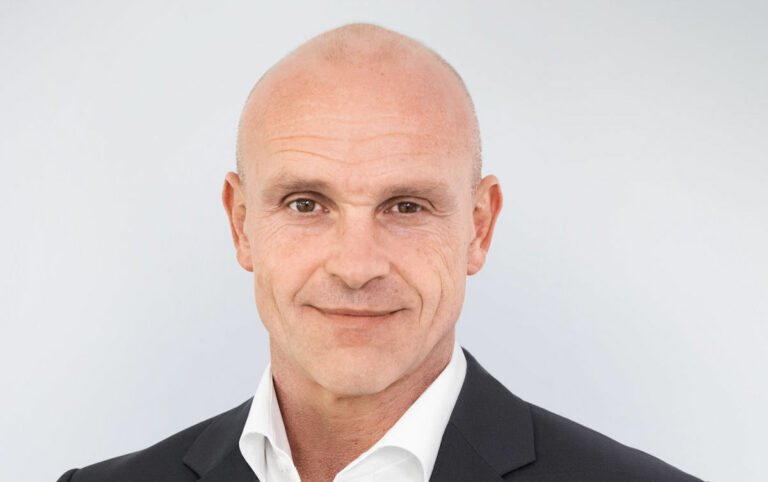 VW: Scharfe Kurve fürs Elektroauto - e-move